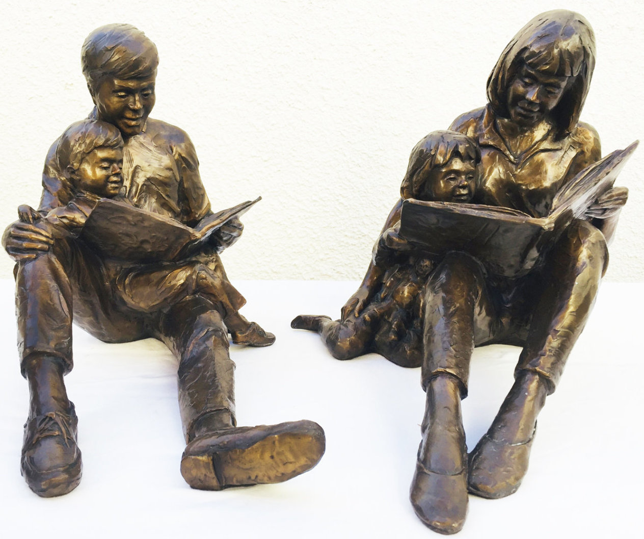 Gary Lee Price sculpture of children reading with adult by Gary Lee ...