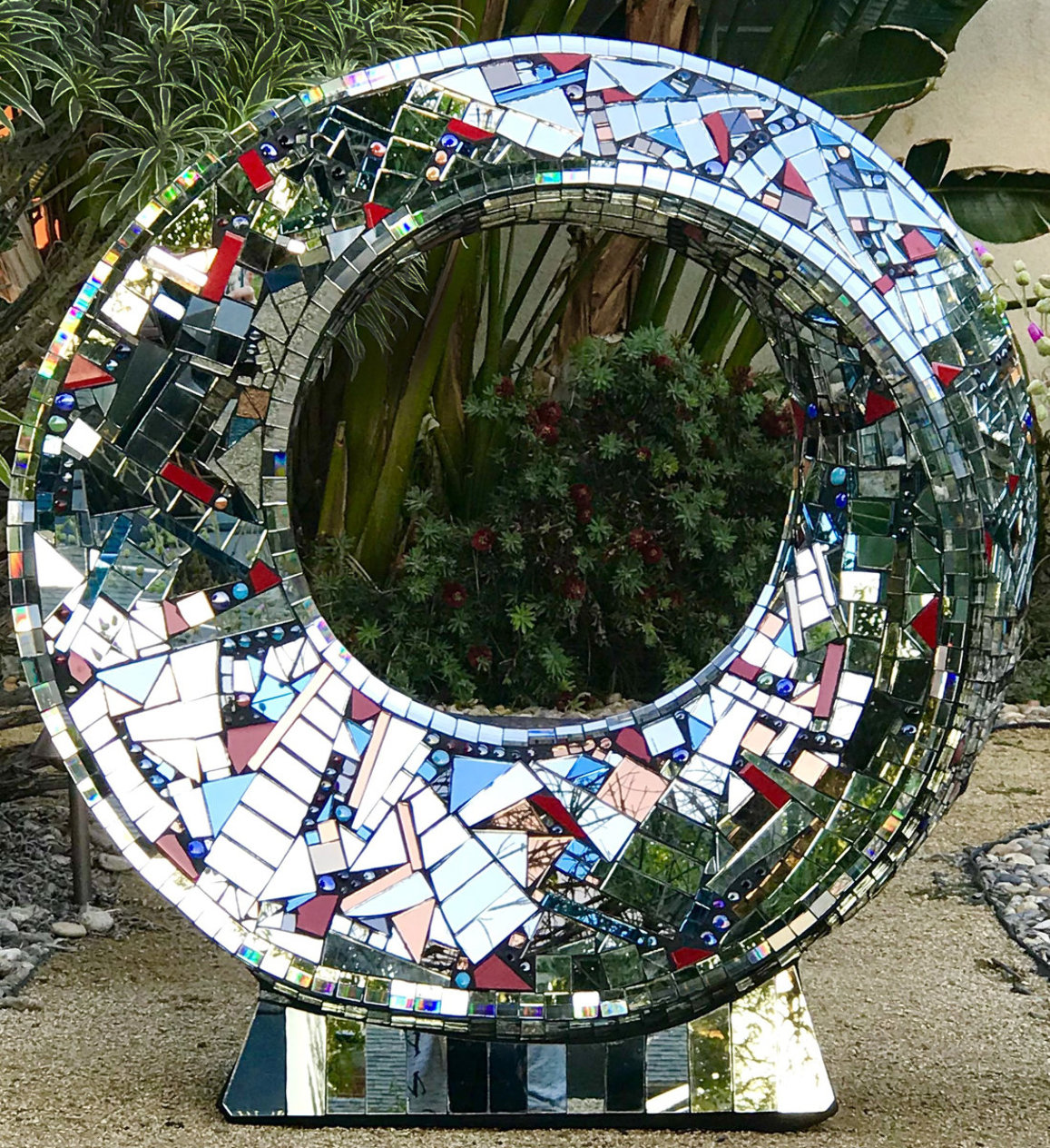 Charles Sherman, Radiant Infinity Glass and Ceramic Sculpture 2020 by ...